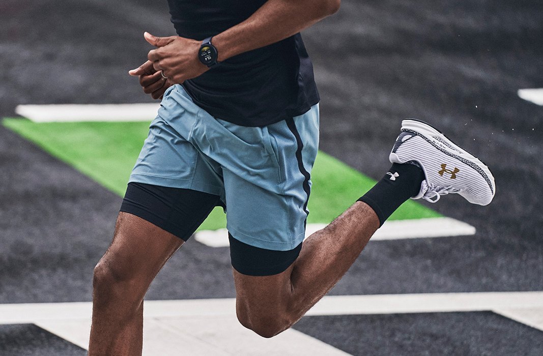 Sportbekleidung, Sportschuhe & Zubehör | Under Armour DE